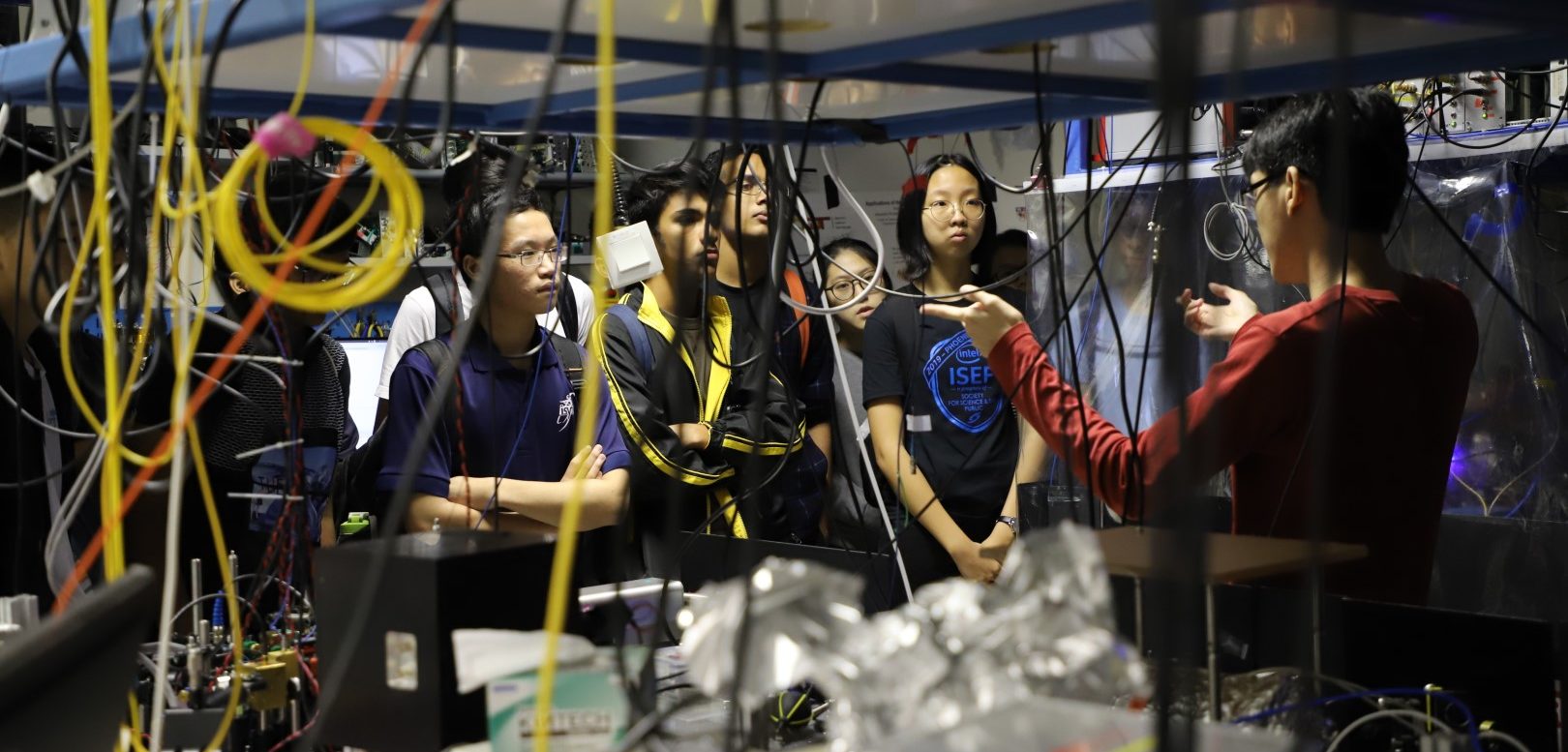 QCamp at CQT – Camps for pre-university students at the Centre for ...